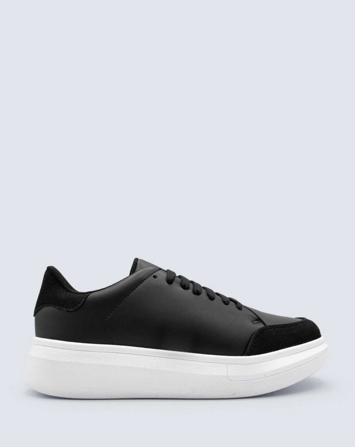 Chelo Negro | Kazoo Sneakers